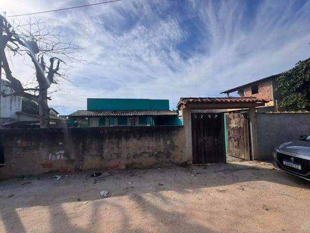 Casa / Sobrado para Venda em Cabo Frio/RJ Samburá Tamoios 1 Quartos