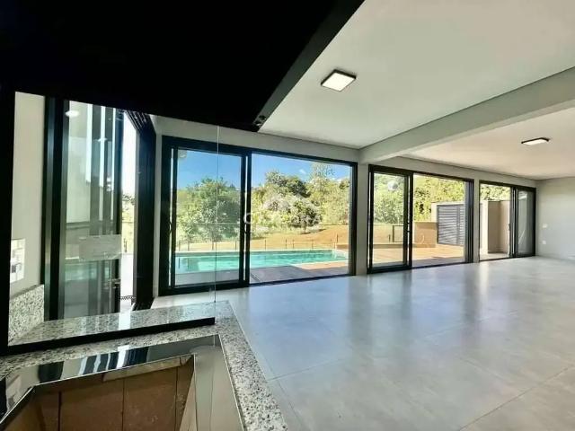Casa / Sobrado para Venda em Cabreúva/SP Centro 3 Quartos
