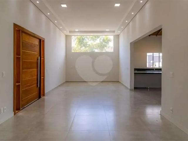 Casa / Sobrado para Venda em Cabreúva/SP Jacaré 4 Quartos