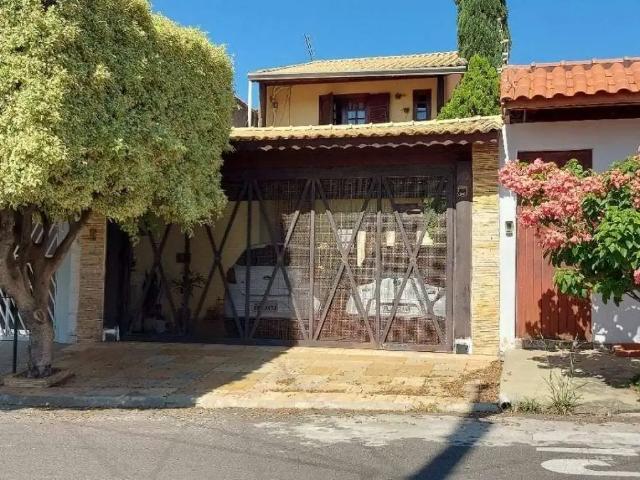 Casa / Sobrado para Venda em Cachoeira do Sul/RS Centro 6 Quartos