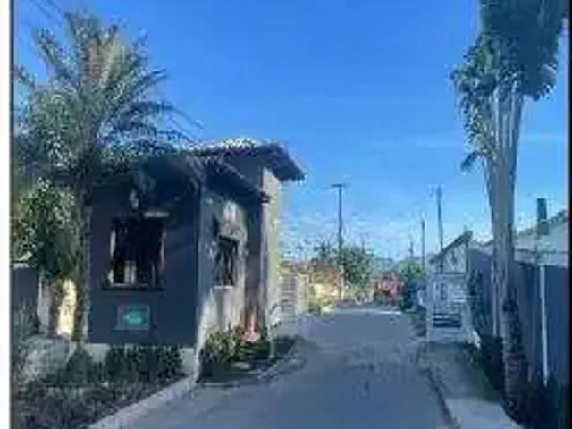 Casa / Sobrado para Venda em Cachoeiras de Macacu/RJ Centro 2 Quartos