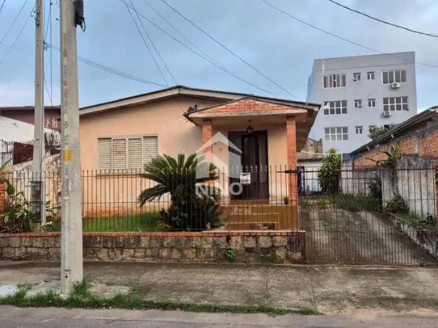 Casa / Sobrado para Venda em Cachoeirinha/RS Vila Monte Carlo 3 Quartos