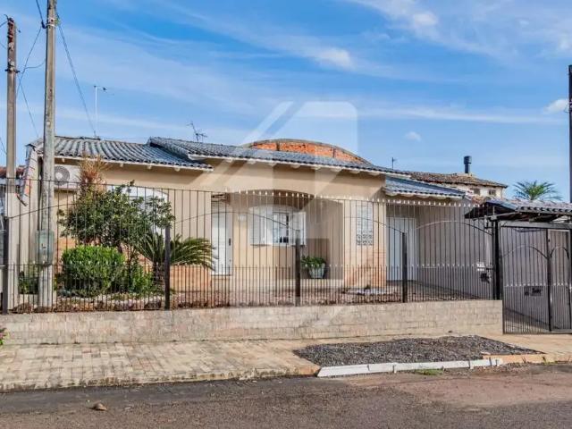 Casa / Sobrado para Venda em Cachoeirinha/RS Vila Cachoeirinha 3 Quartos