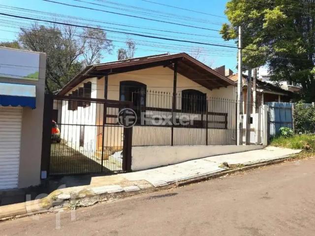 Casa / Sobrado para Venda em Cachoeirinha/RS Vila Cachoeirinha 3 Quartos