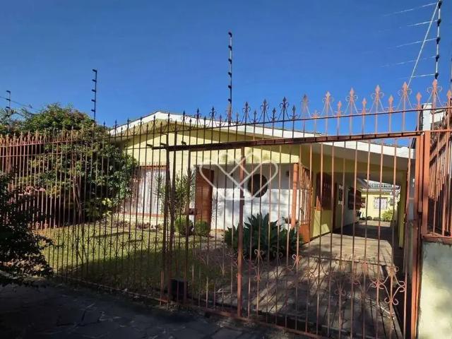 Casa / Sobrado para Venda em Cachoeirinha/RS Vila Eunice Velha 4 Quartos