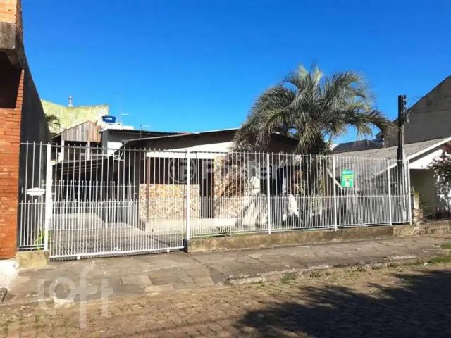 Casa / Sobrado para Venda em Cachoeirinha/RS Vila Eunice Nova 4 Quartos