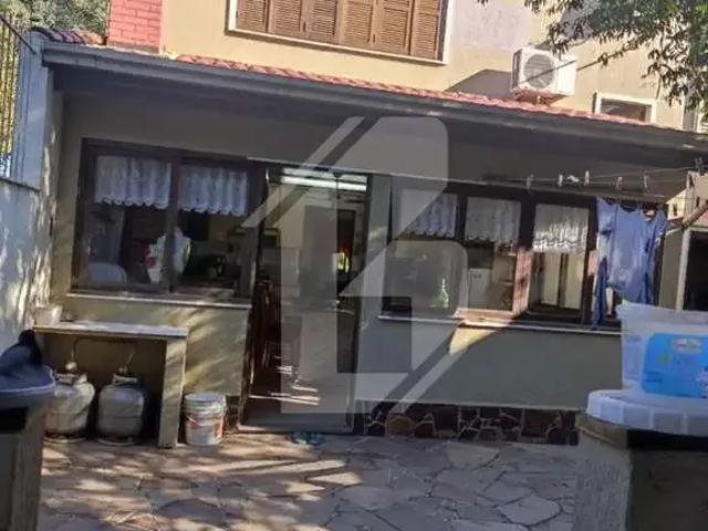 Casa / Sobrado para Venda em Cachoeirinha/RS Vila Jardim América 3 Quartos
