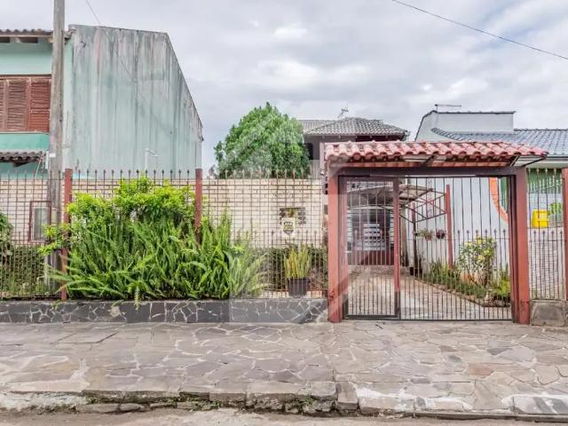 Casa / Sobrado para Venda em Cachoeirinha/RS Vila Parque Brasília 5 Quartos