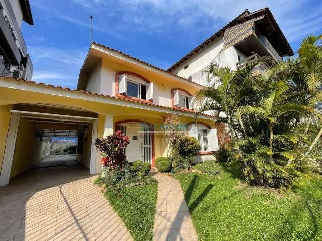 Casa / Sobrado para Venda em Cachoeirinha/RS Centro 4 Quartos