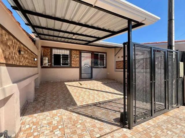 Casa / Sobrado para Venda em Cachoeirinha/RS Chácara das Rosas 2 Quartos