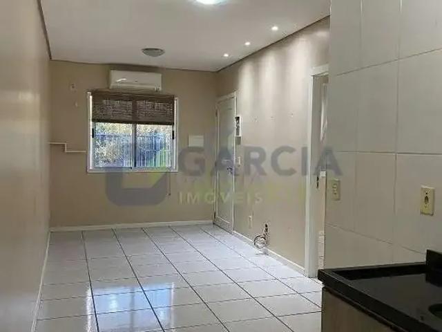 Casa / Sobrado para Venda em Cachoeirinha/RS Chácara das Rosas 2 Quartos