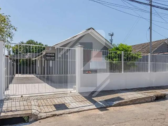 Casa / Sobrado para Venda em Cachoeirinha/RS COHAB 3 Quartos
