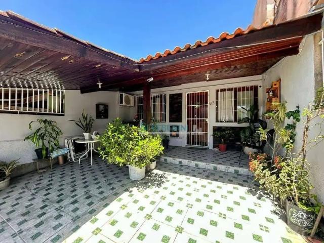 Casa / Sobrado para Venda em Cachoeirinha/RS Morada do Bosque 2 Quartos