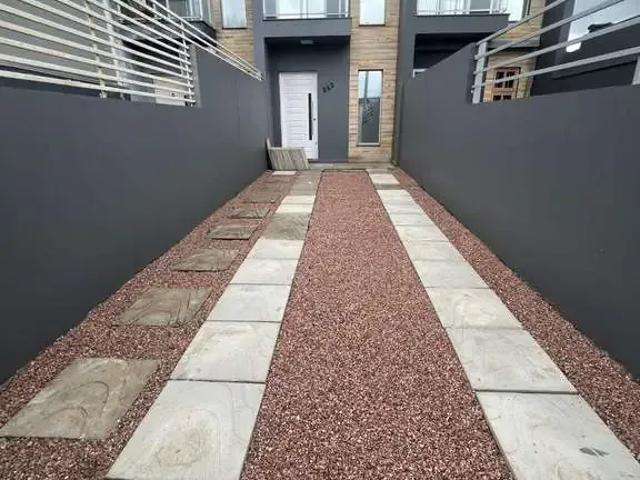 Casa / Sobrado para Venda em Cachoeirinha/RS Nova Cachoeirinha 2 Quartos