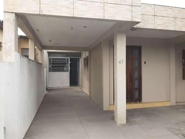 Casa / Sobrado para Venda em Cachoeirinha/RS Parque Granja Esperança 2 Quartos