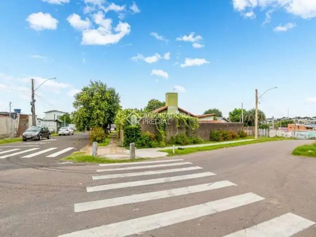 Casa / Sobrado para Venda em Cachoeirinha/RS Parque Granja Esperança 3 Quartos