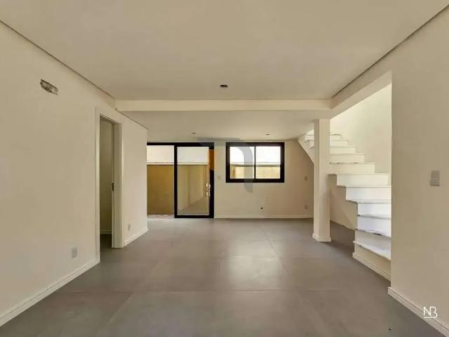 Casa / Sobrado para Venda em Cachoeirinha/RS Parque da Matriz 2 Quartos