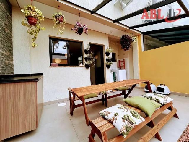 Casa / Sobrado para Venda em Cachoeirinha/RS Parque da Matriz 2 Quartos