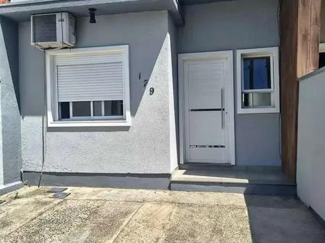 Casa / Sobrado para Venda em Cachoeirinha/RS Parque da Matriz 2 Quartos