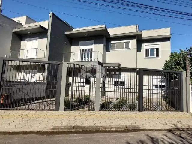 Casa / Sobrado para Venda em Cachoeirinha/RS Parque da Matriz 3 Quartos