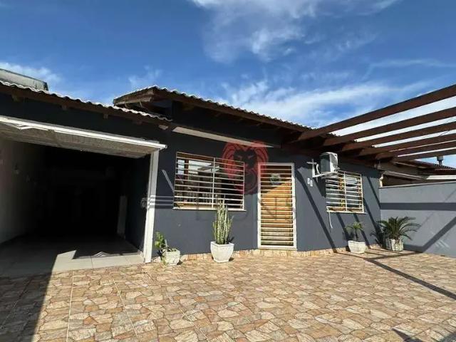 Casa / Sobrado para Venda em Cachoeirinha/RS Parque da Matriz 3 Quartos