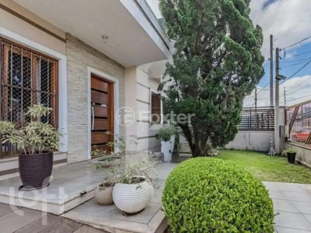 Casa / Sobrado para Venda em Cachoeirinha/RS Parque da Matriz 3 Quartos