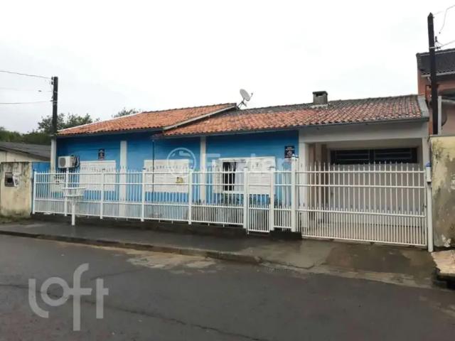 Casa / Sobrado para Venda em Cachoeirinha/RS Parque da Matriz 4 Quartos