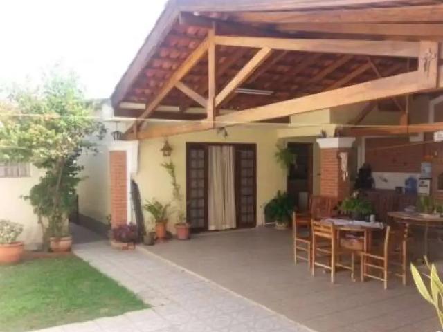 Casa / Sobrado para Venda em Caieiras/SP Centro 4 Quartos