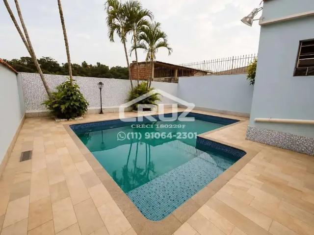 Casa / Sobrado para Venda em Caieiras/SP Centro 4 Quartos