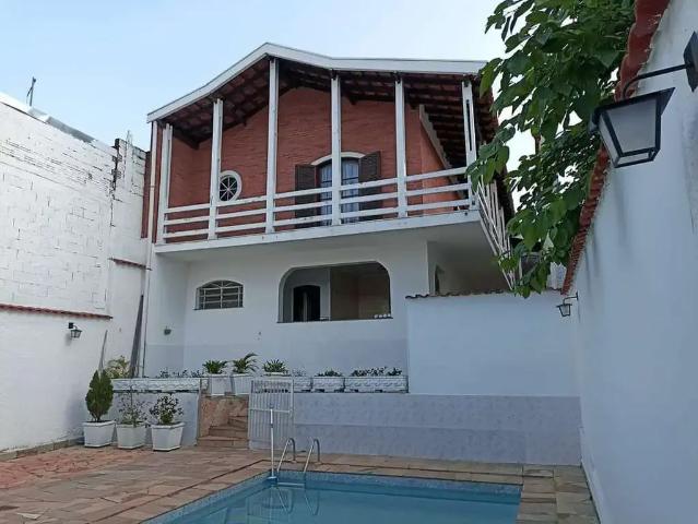 Casa / Sobrado para Venda em Caieiras/SP Centro 3 Quartos
