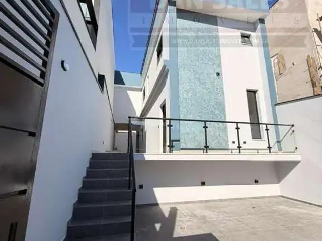 Casa / Sobrado para Venda em Caieiras/SP Jardim dos Abreus 3 Quartos