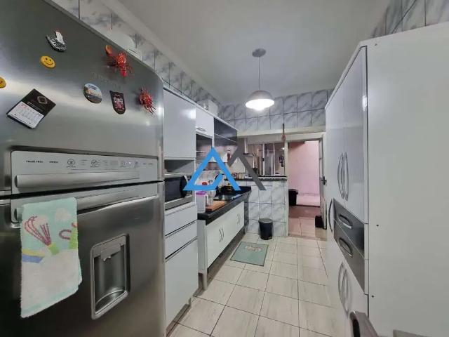 Casa / Sobrado para Venda em Caieiras/SP Jardim dos Eucaliptos 5 Quartos