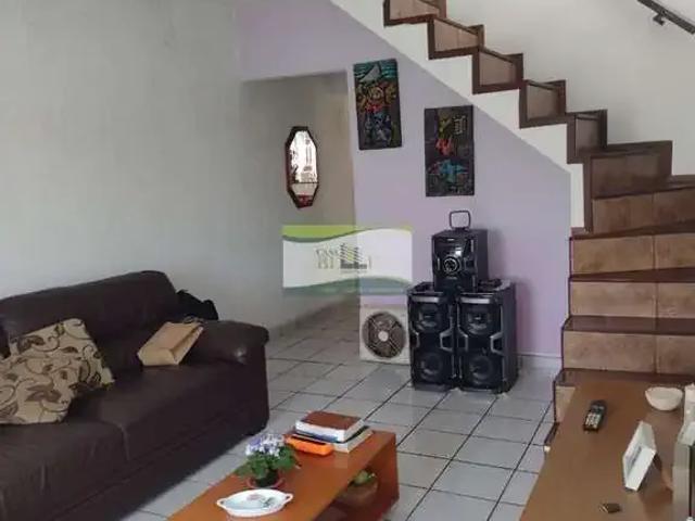Casa / Sobrado para Venda em Caieiras/SP Jardim dos Eucaliptos 3 Quartos