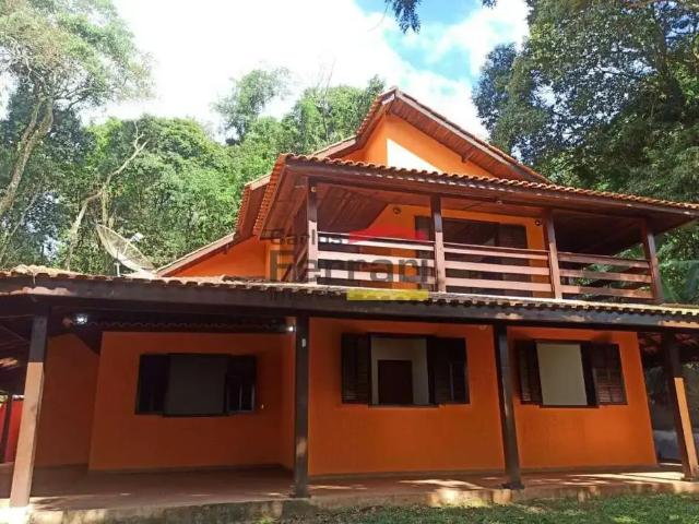 Casa / Sobrado para Venda em Caieiras/SP Santa Inês 6 Quartos