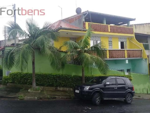 Casa / Sobrado para Venda em Caieiras/SP Serpa 5 Quartos