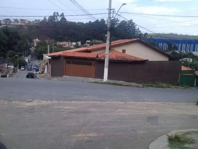 Casa / Sobrado para Venda em Cajamar/SP Colina Maria Luíza Jordanésia 3 Quartos
