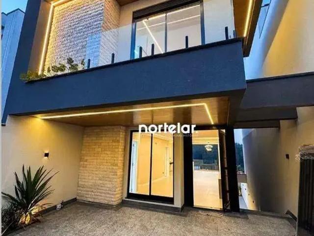 Casa / Sobrado para Venda em Cajamar/SP Centro 3 Quartos