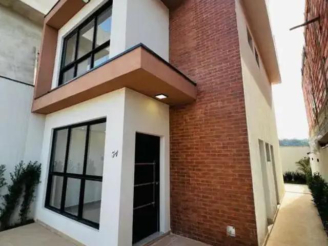 Casa / Sobrado para Venda em Cajamar/SP Centro 3 Quartos