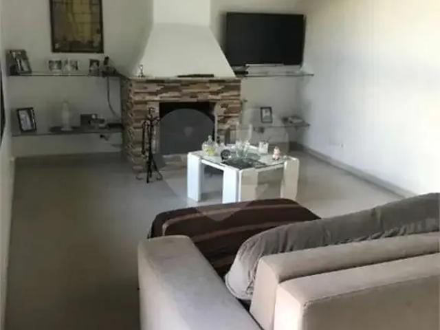 Casa / Sobrado para Venda em Cajamar/SP Alpes dos Araçás Jordanésia 3 Quartos