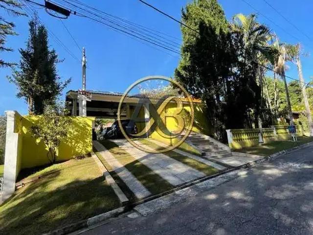 Casa / Sobrado para Venda em Cajamar/SP Alpes dos Araçás Jordanésia 3 Quartos