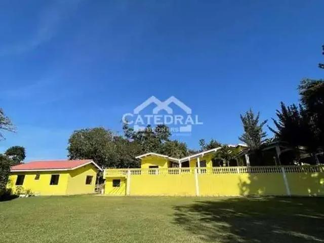 Casa / Sobrado para Venda em Cajamar/SP Alpes dos Araçás Jordanésia 3 Quartos