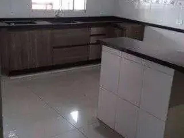 Casa / Sobrado para Venda em Cajamar/SP São Roberto Jordanésia 4 Quartos