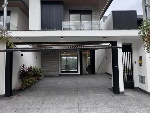 Casa / Sobrado para Venda em Cajamar/SP Portais Polvilho 4 Quartos
