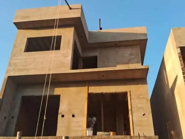 Casa / Sobrado para Venda em Cajamar/SP Portais Polvilho 4 Quartos