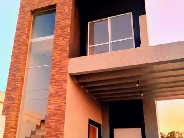 Casa / Sobrado para Venda em Cajamar/SP Portais Polvilho 5 Quartos