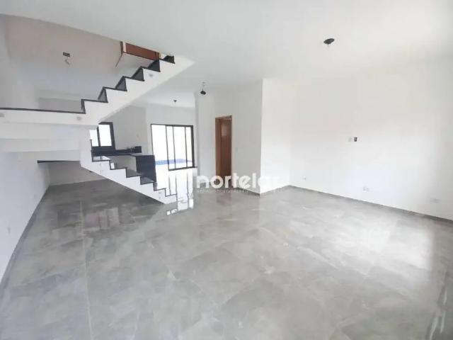 Casa / Sobrado para Venda em Cajamar/SP Portais Polvilho 3 Quartos