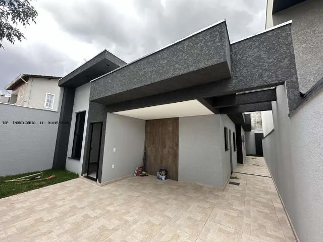 Casa / Sobrado para Venda em Cajamar/SP Portais Polvilho 3 Quartos