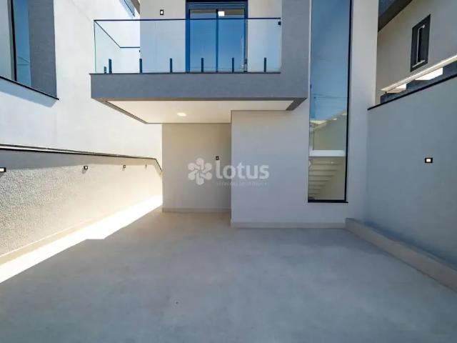 Casa / Sobrado para Venda em Cajamar/SP Portais Polvilho 3 Quartos
