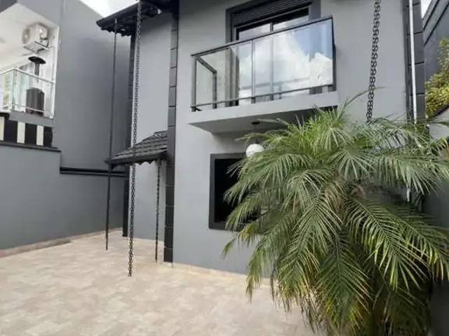 Casa / Sobrado para Venda em Cajamar/SP Portais Polvilho 3 Quartos