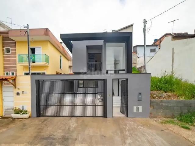 Casa / Sobrado para Venda em Cajamar/SP Portais Polvilho 3 Quartos